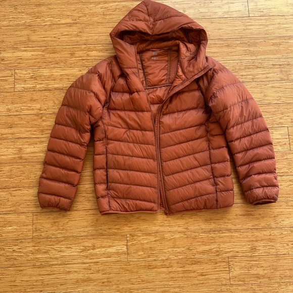 Uniqlo | Jackets & Coats | Uniqlo Woman Rust Puffer Jacket Ultra Light ...